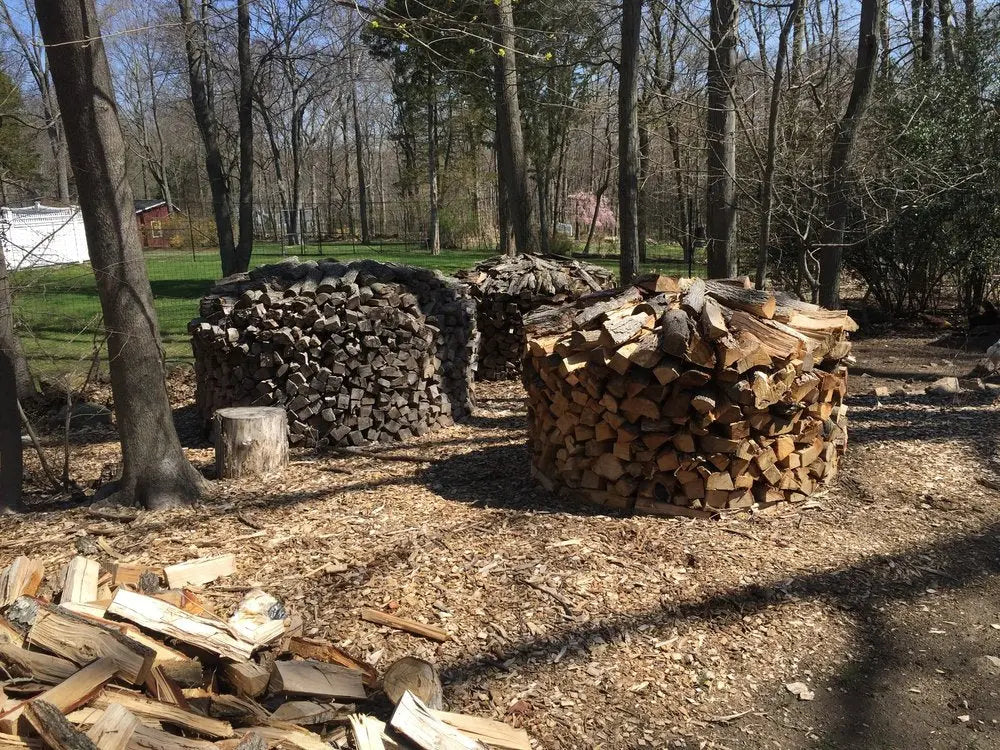How to stack a firewood pile to build a Holz Hausen – Cordwood Covers